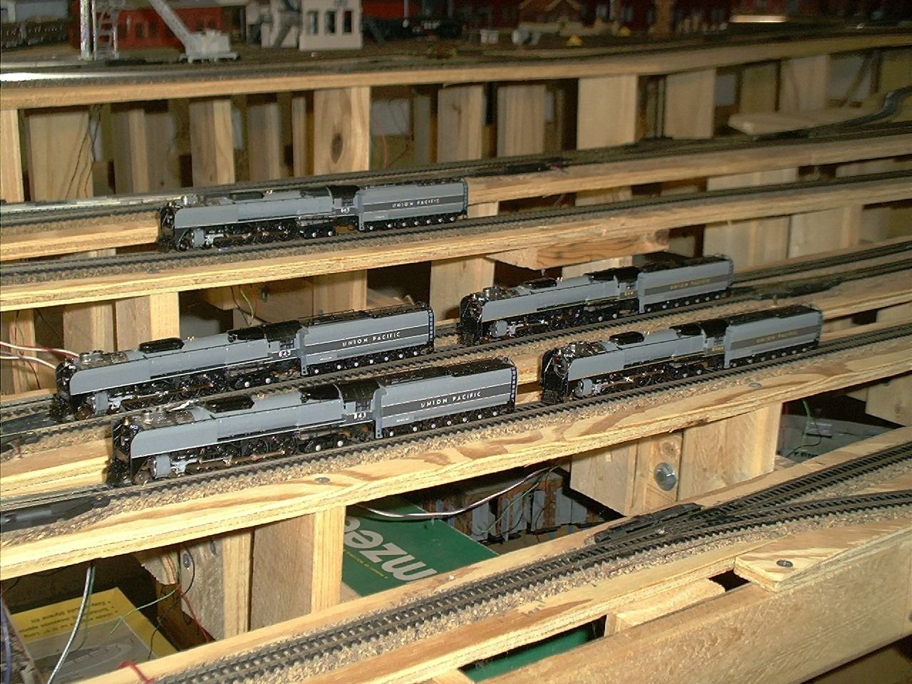 More Kato FEF-3 Greyhounds. - N and Z Scales - TheRailwire